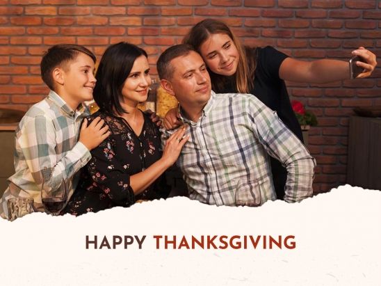 Thanksgiving Cards Collection Google Slides & PPT template