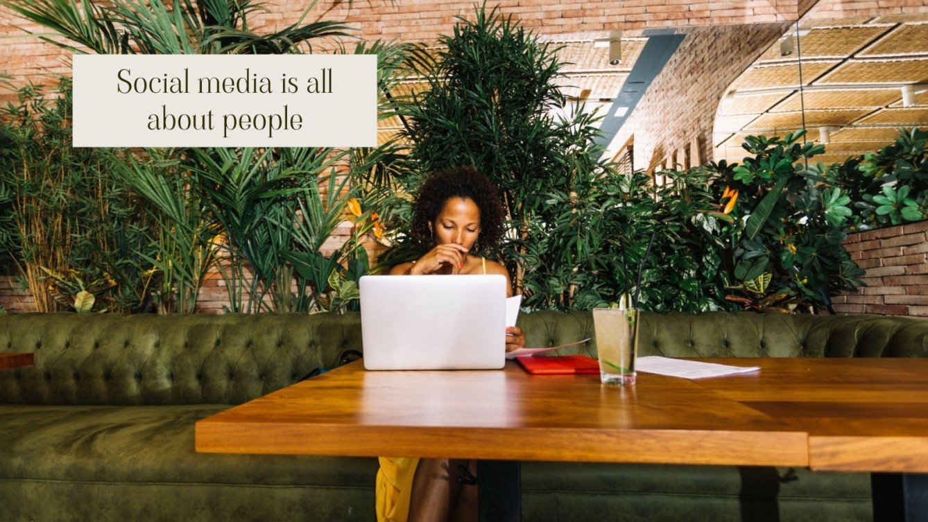 Fancy Fonts Style Social Media Strategy Presentation